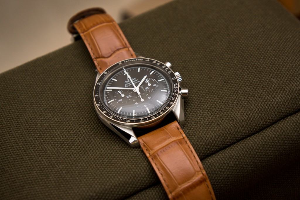 Speedy Tuesday - Omega Speedmaster Straps