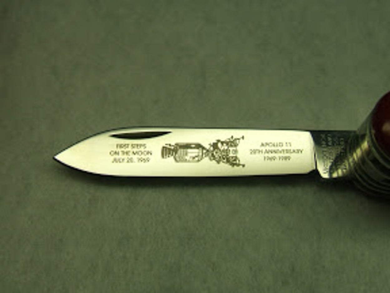 Speedy Tuesday - Astronaut’s Knife – from survival to toolbox