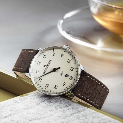 Neo Plus: Grand entrance for the bigger sister of a MeisterSinger’s classic