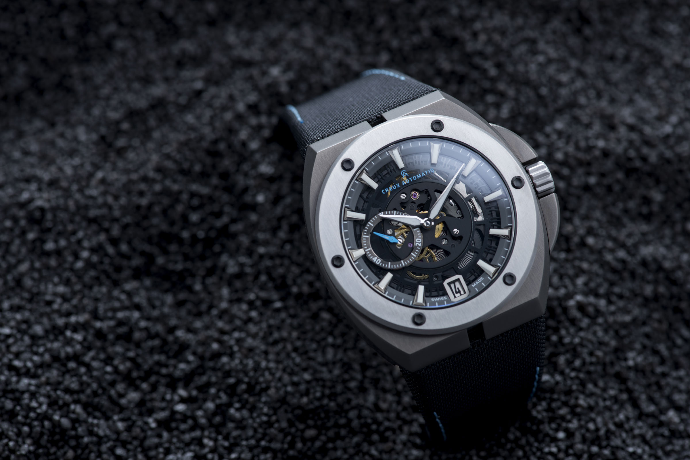 CREUX AUTOMATIQ GHOST SHADOW: CHANGING THE FACE OF SPORTS LUXE