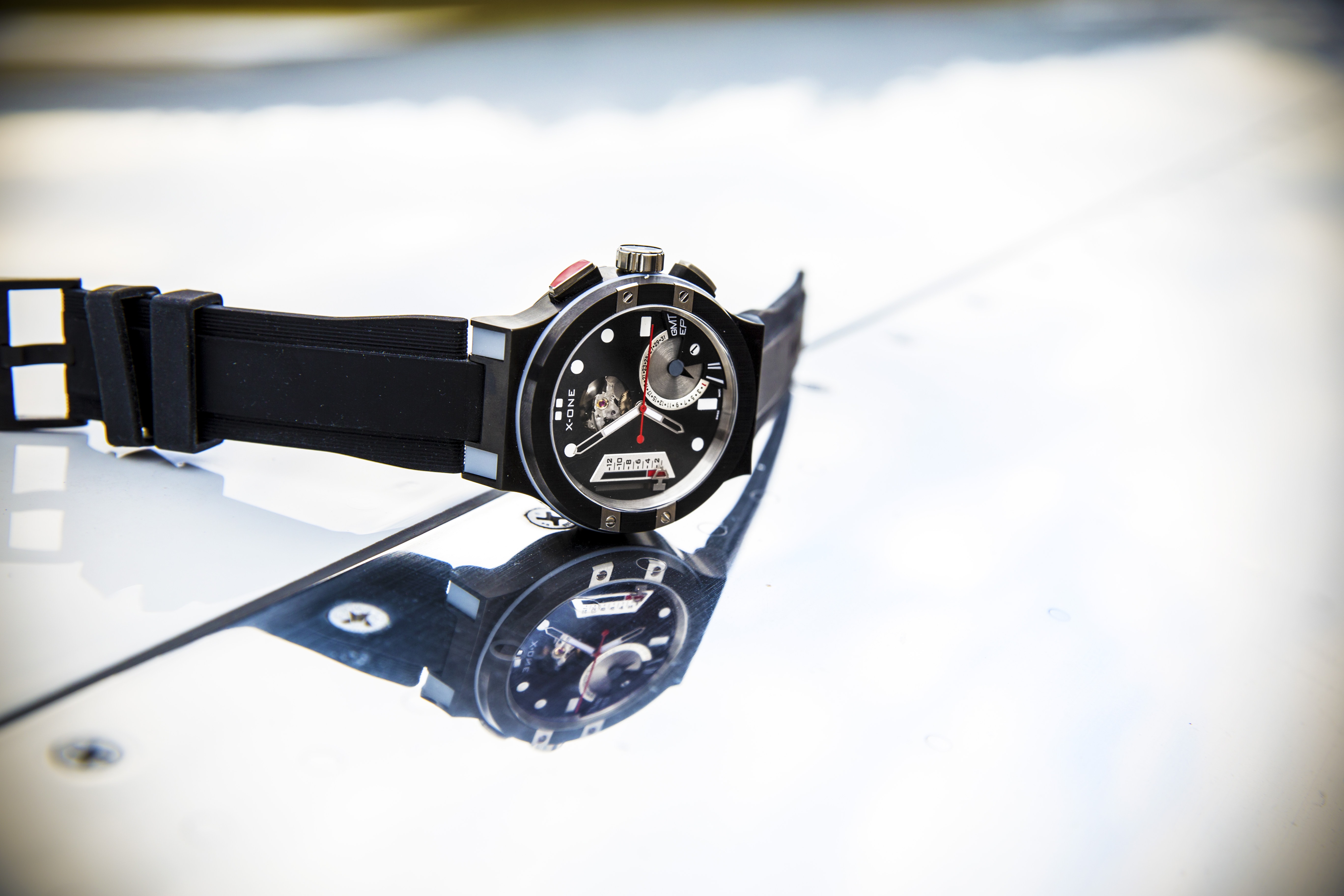 Conex Watches SA Launches On Kickstarter