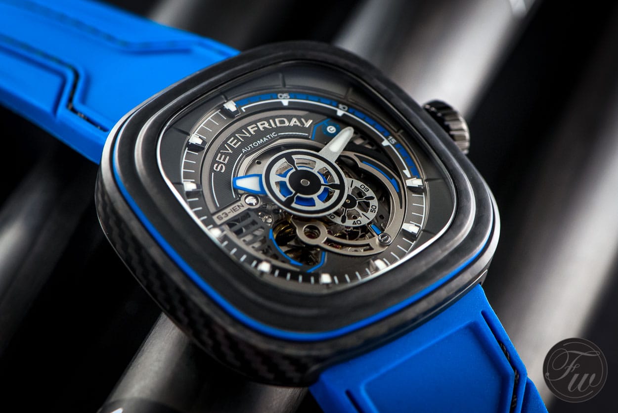 SevenFriday S3/02 Carbon Edition (Live Photos)