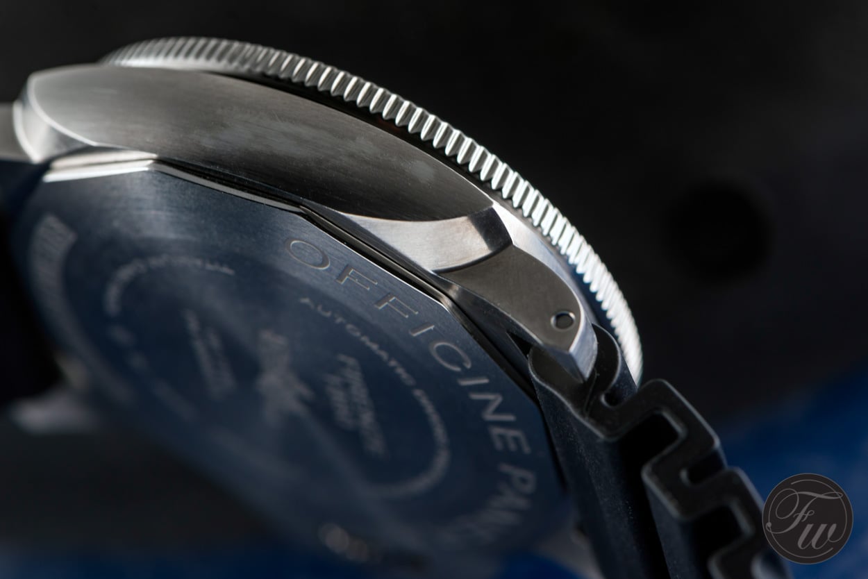 Hands-On Panerai Submersible BMG-Tech PAM00692 Review