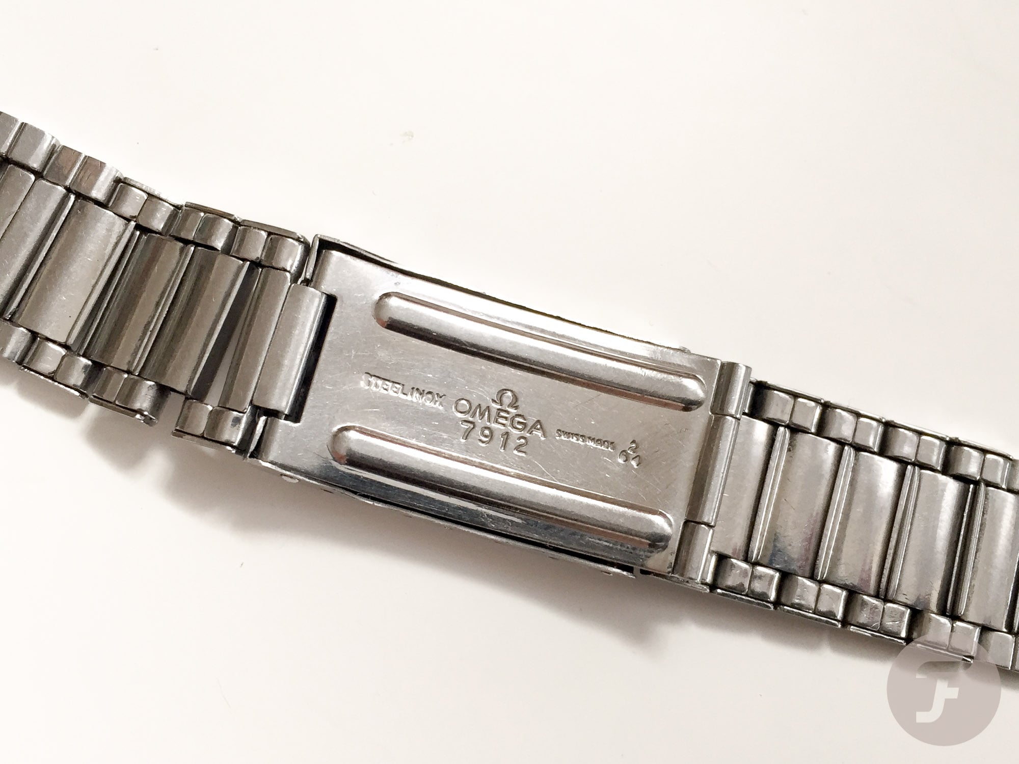 Legendary Vintage Bracelets - Omega reference 1039