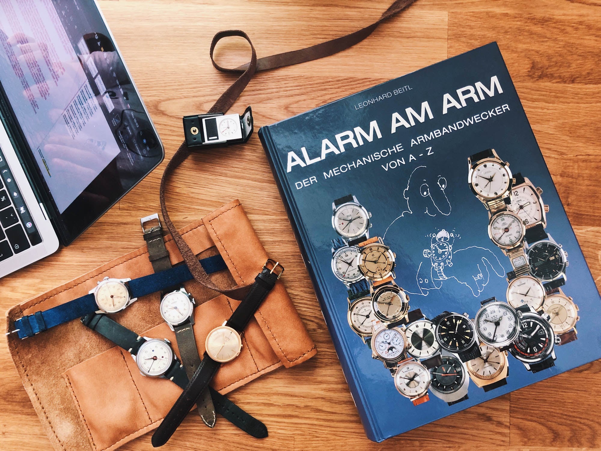 #TBT The most comprehensive book on alarm watches ALARM AM ARM