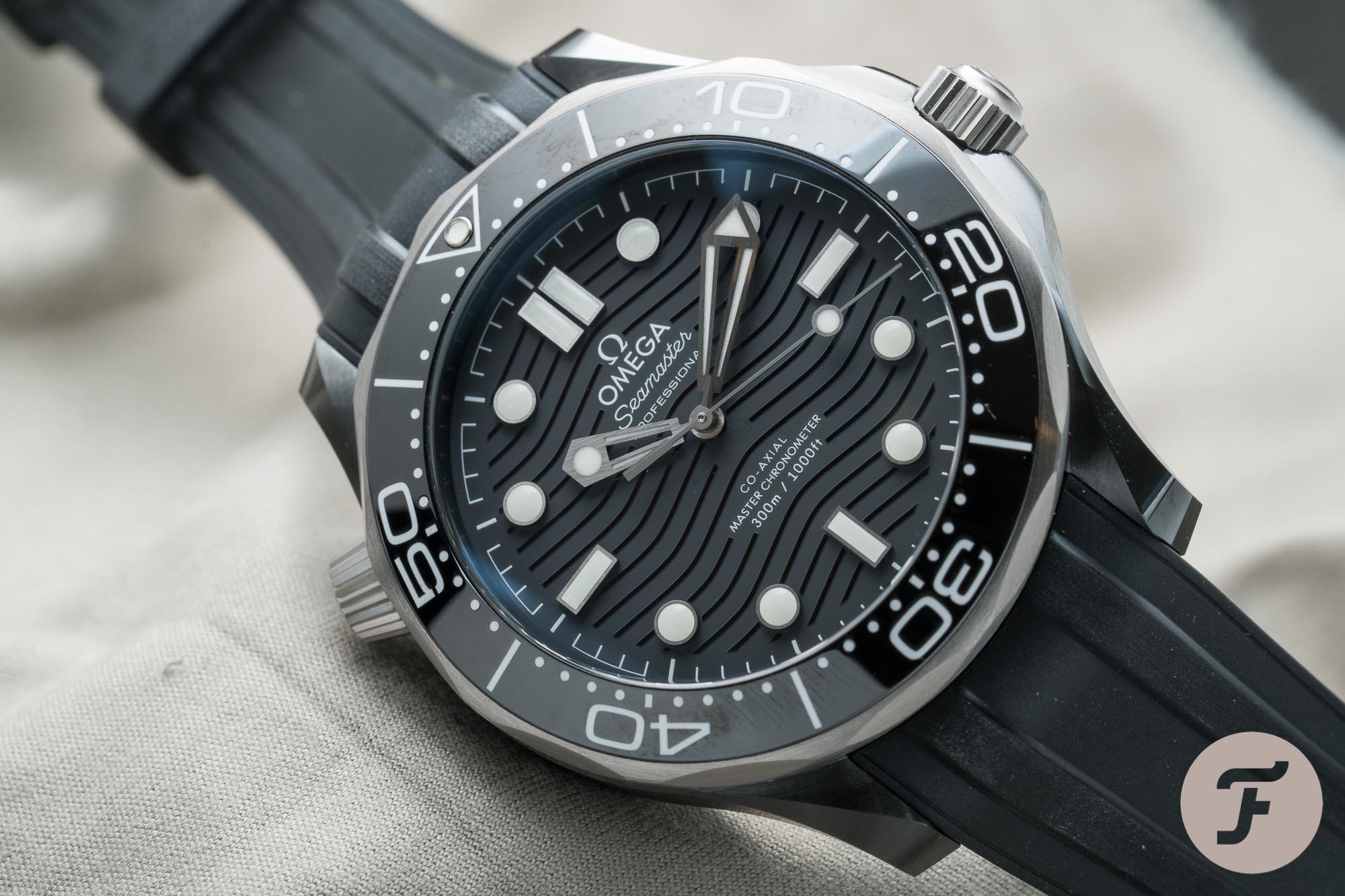 Omega Seamaster Diver 300M With White Ceramic Dial