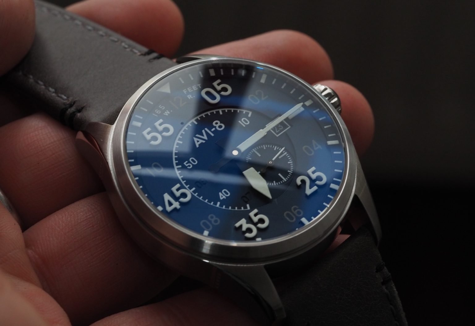 AVI-8 Spitfire Type 300 Automatic Hands-On Review