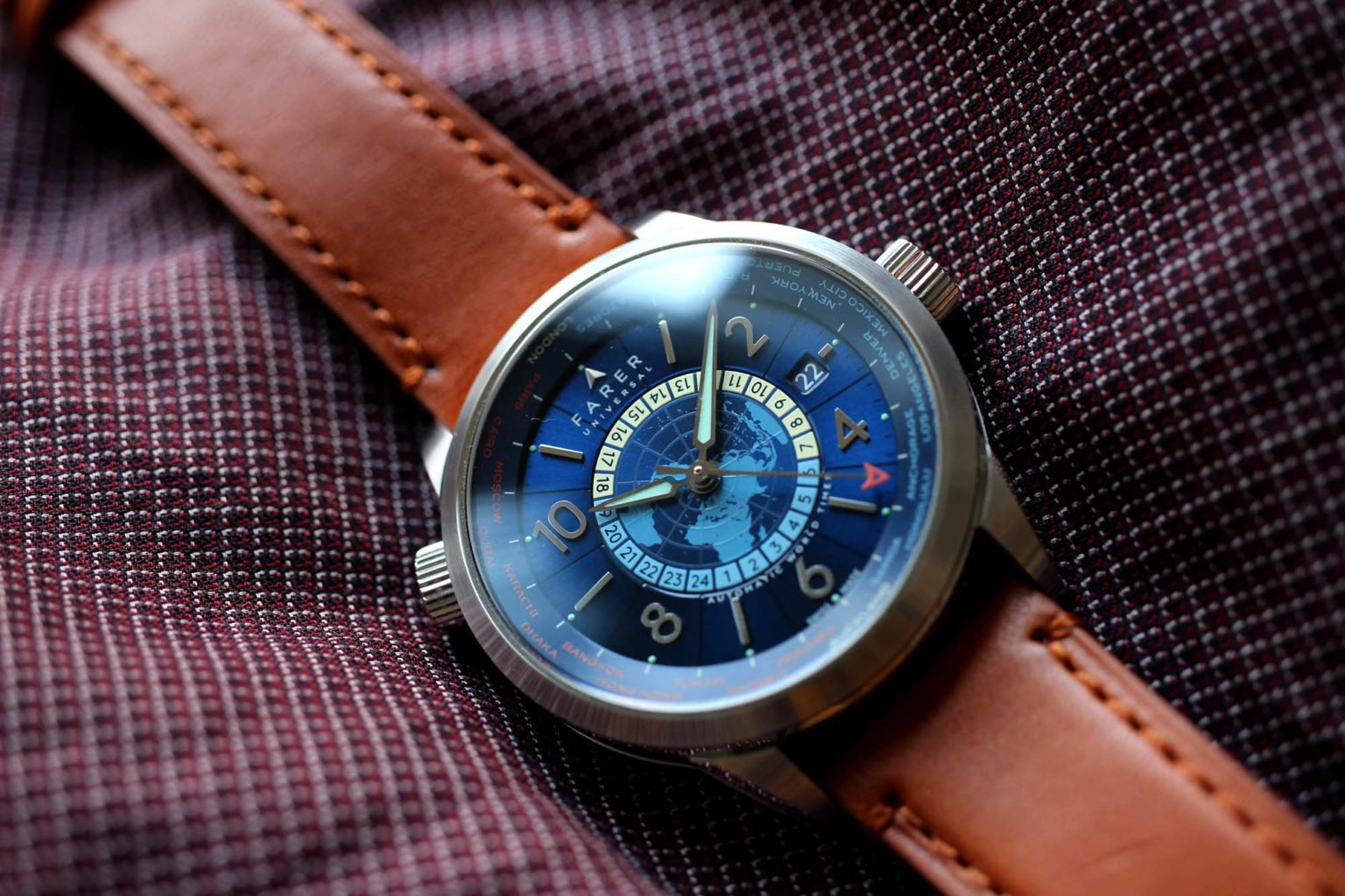 Hands-On With Farer Aldrich World Timer