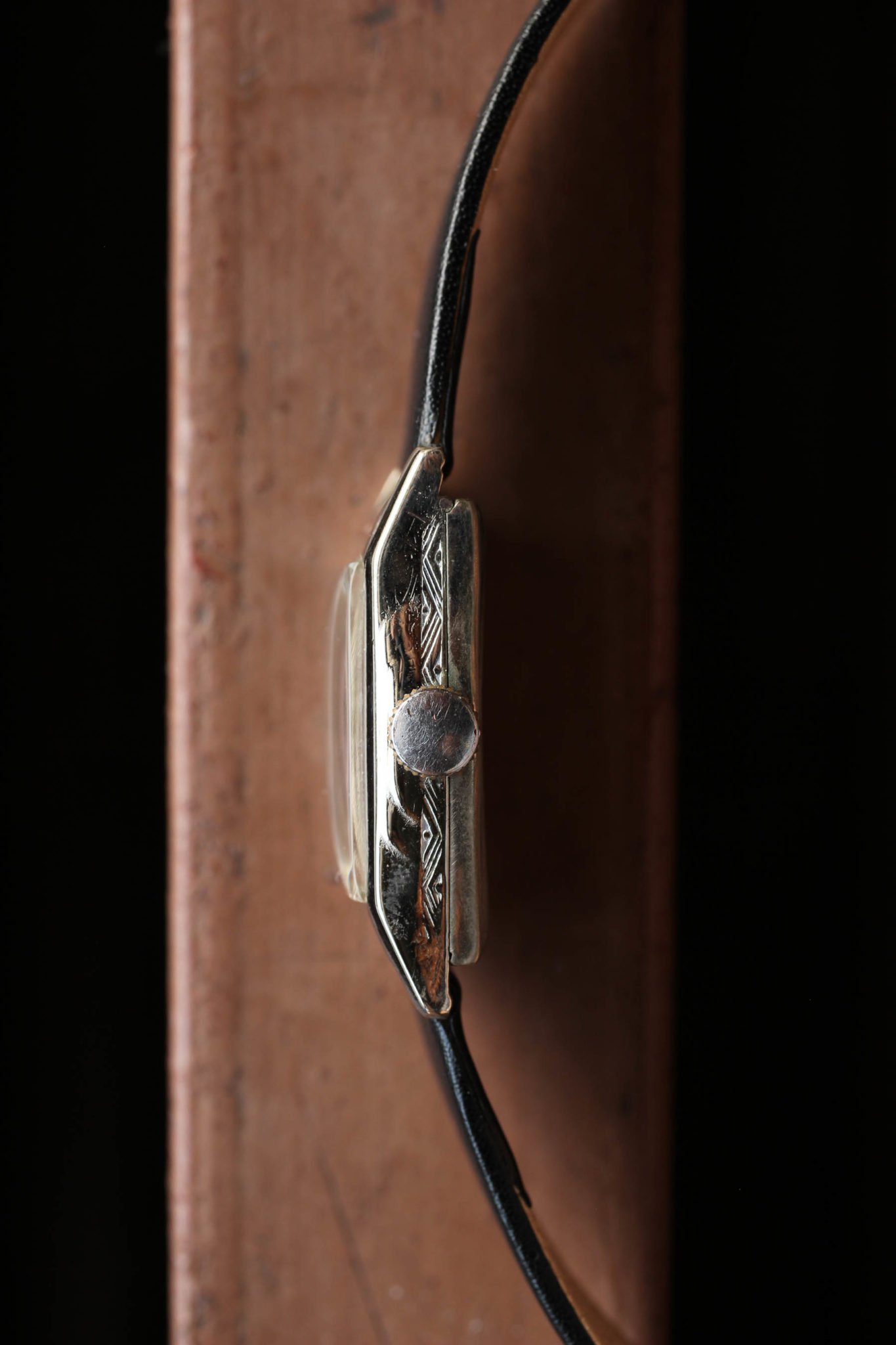 #TBT Vintage Medana Watch With The Tiniest Date Window