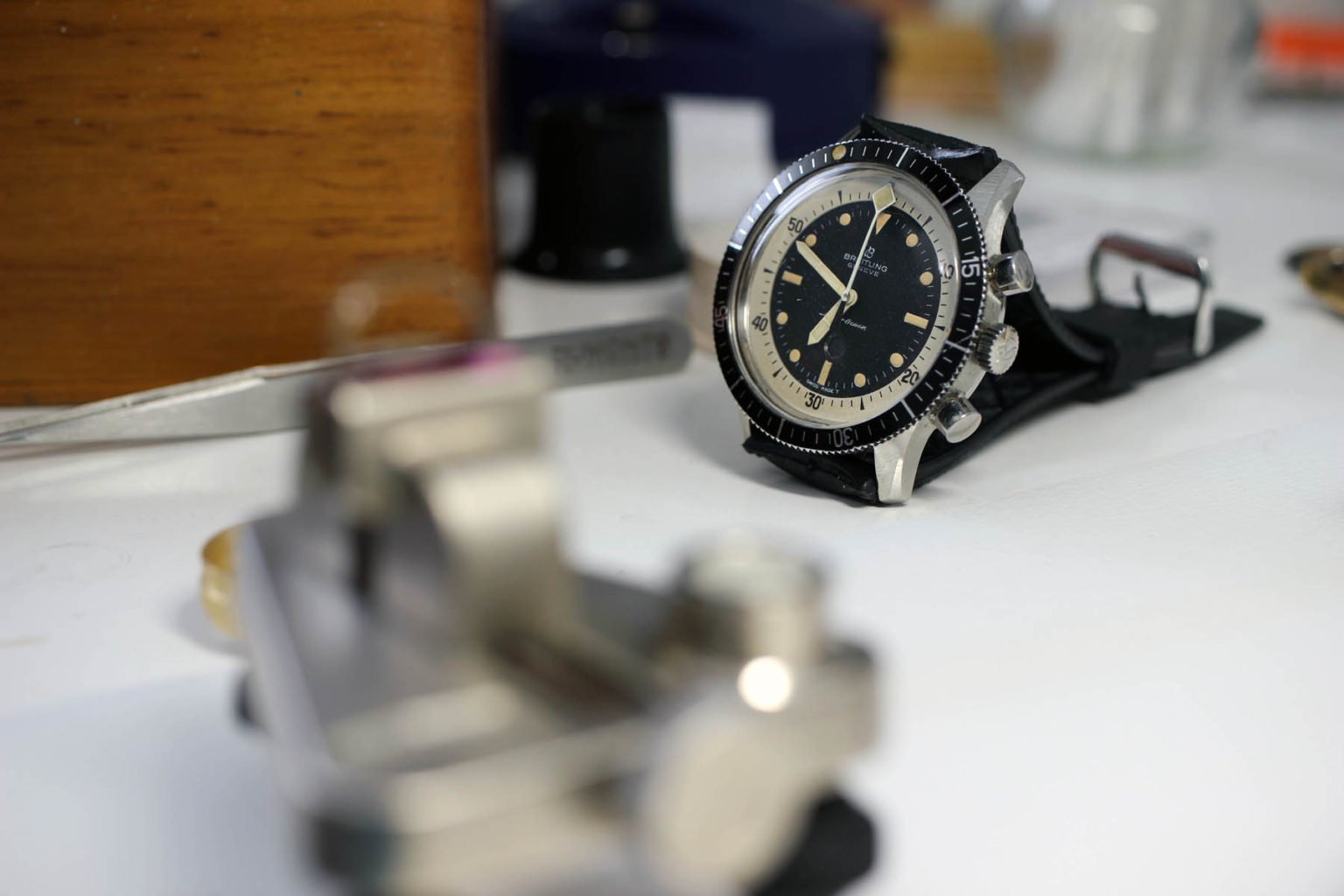 Why Don’t Some Watchmakers Like To Service Vintage Watches?