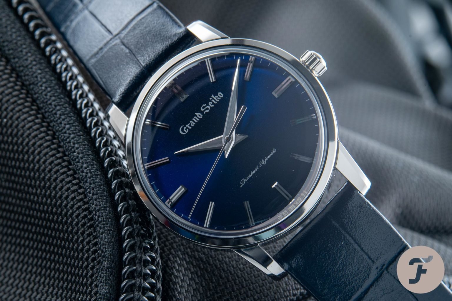 Hands-On Review With The Grand Seiko SBGW257 And SBGW259 Watches