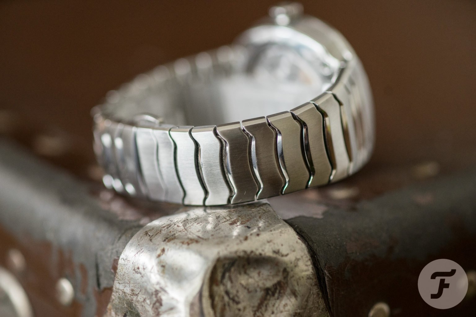 【F】The Top 15 Best Watch Bracelets — Rolex, Omega, Cartier, & More