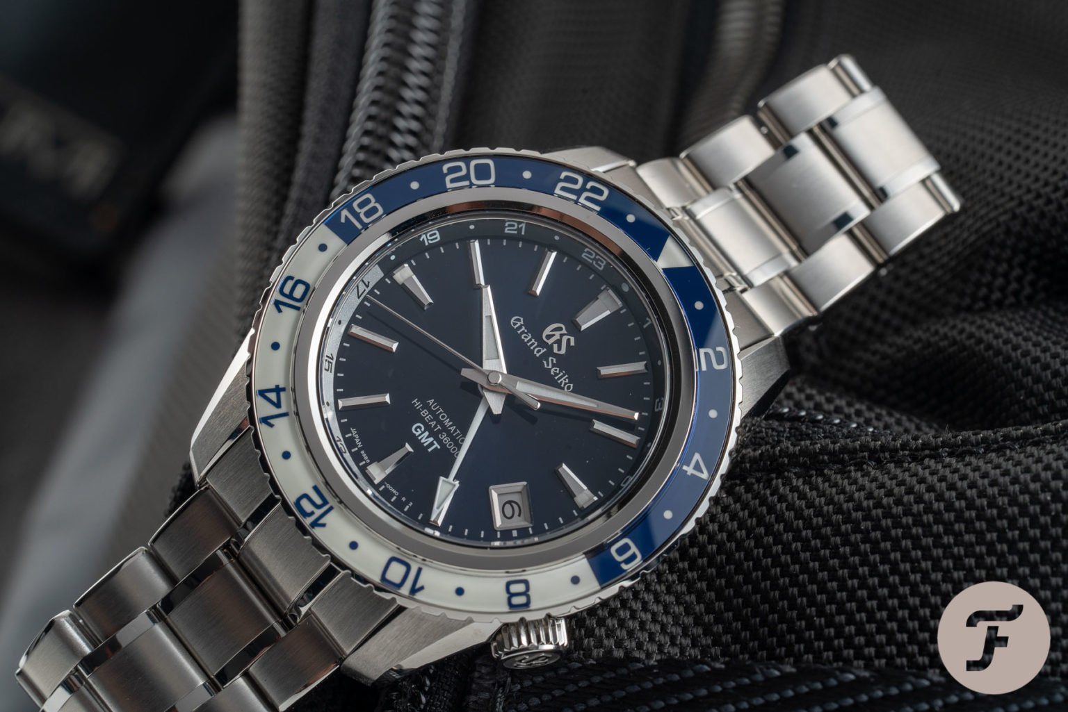 Grand Seiko SBGJ237 — Better Than A Pepsi?
