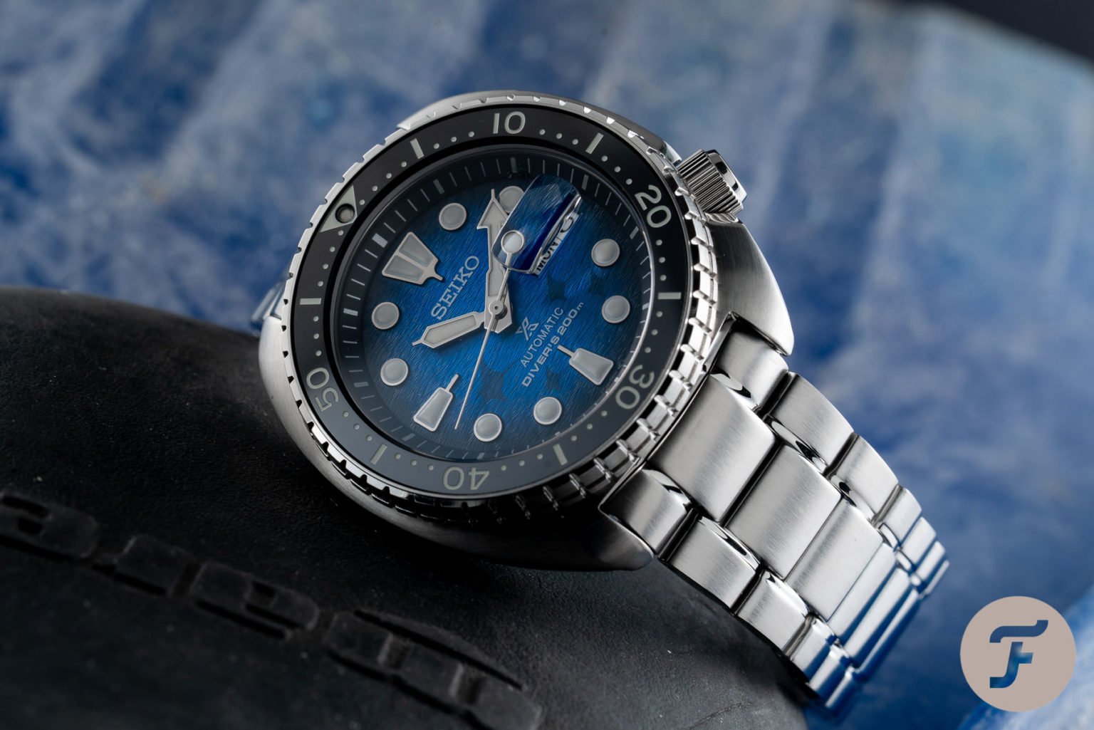 Hands-On With The Seiko Prospex SRPE33 And SRPE39 Dive Watches