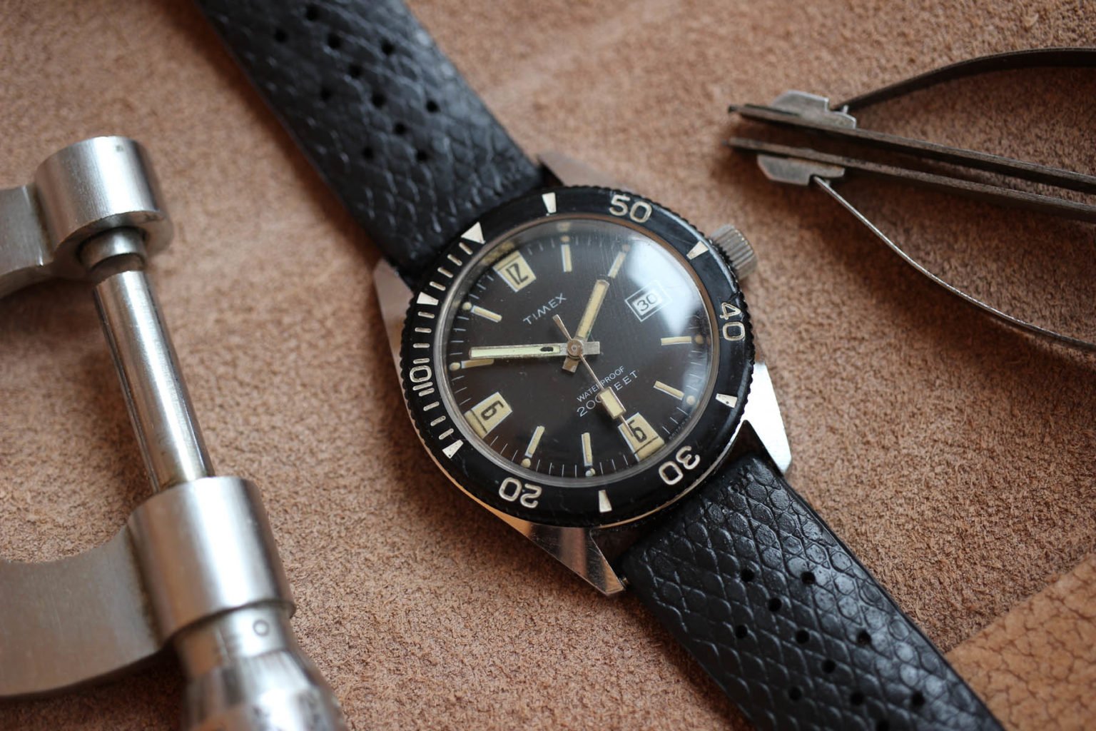 #TBT Timex Waterproof 200 Feet Watch