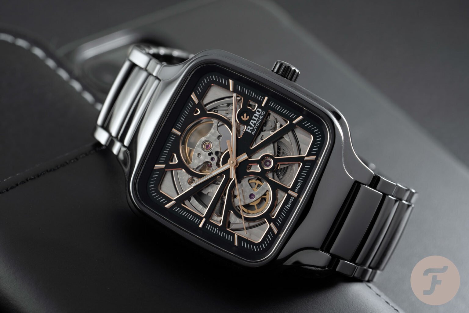 【F】 The 10 Best Square And Rectangular Watches Today