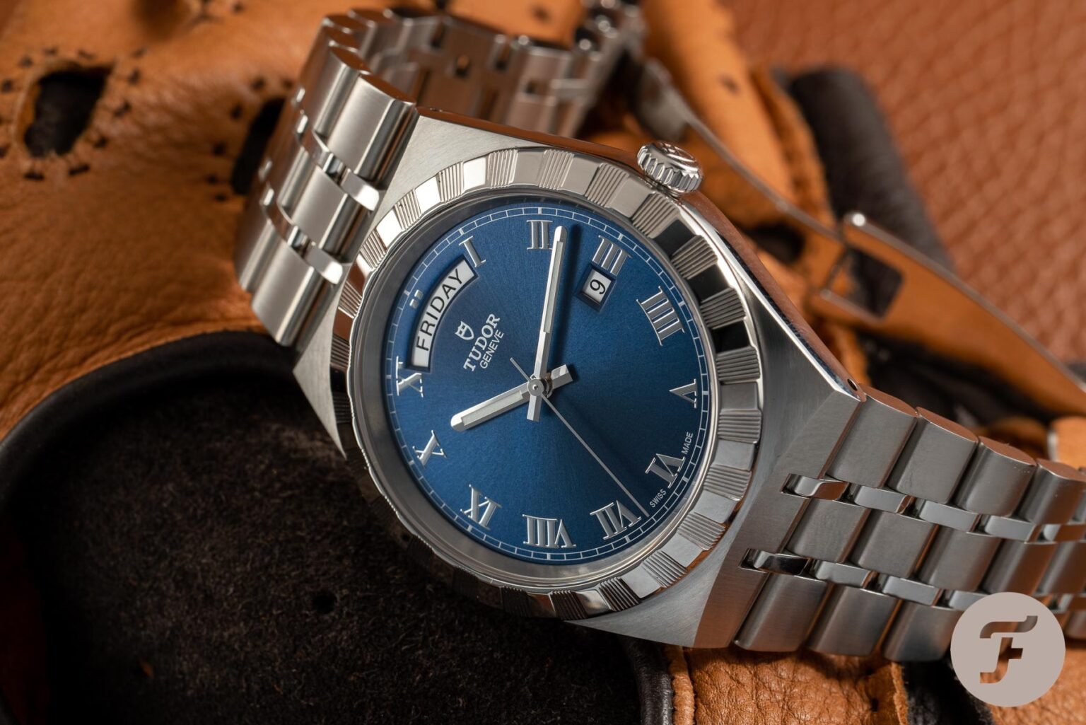 Hands-On With The Tudor Royal In 41mm
