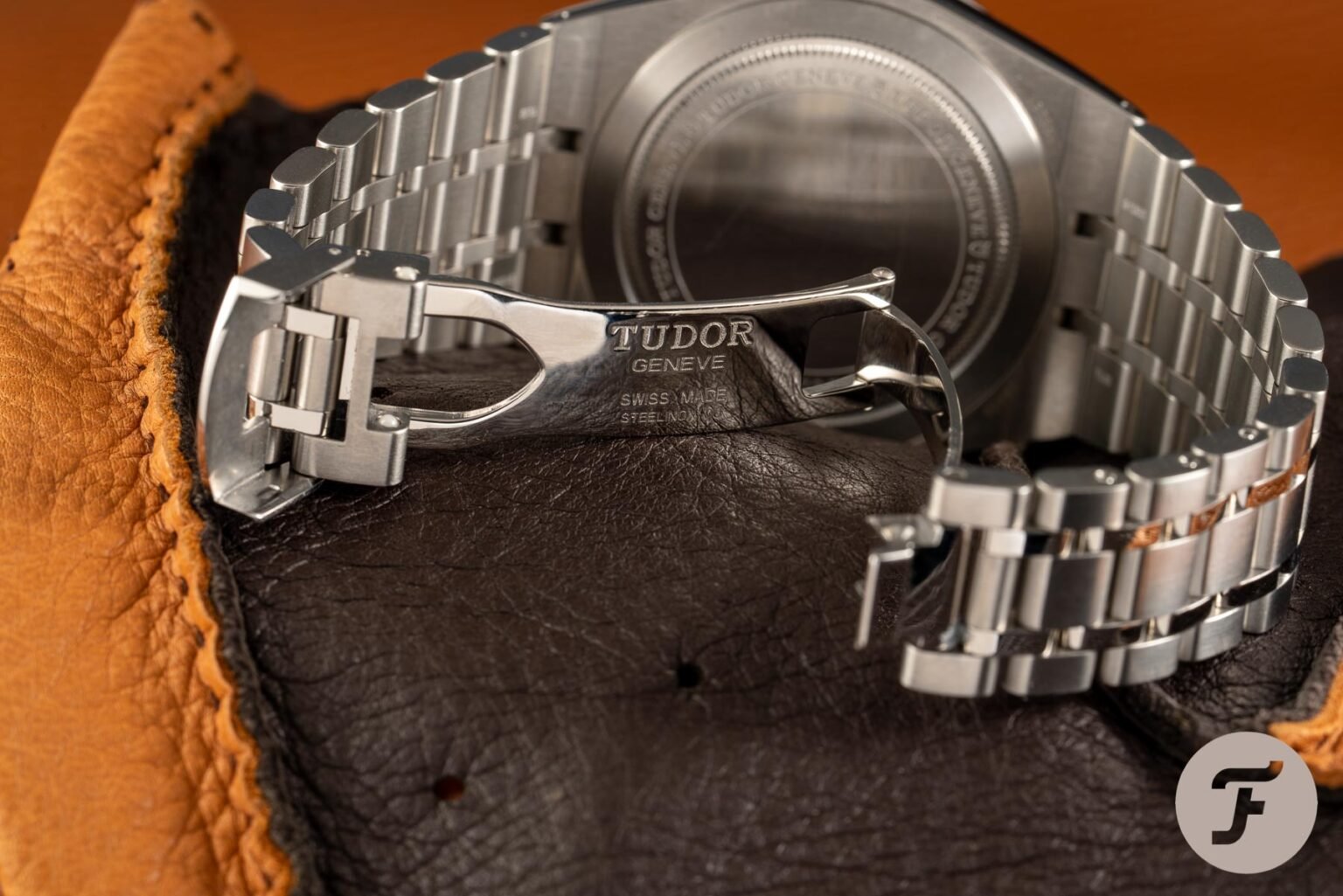 Hands-On With The Tudor Royal In 41mm