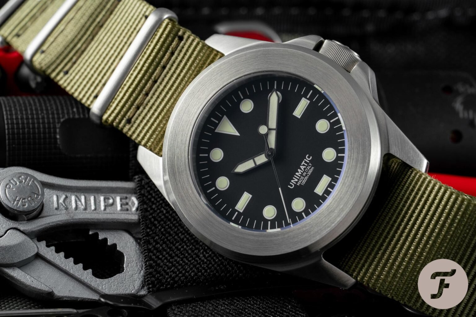 Hands-On Review Of The Unimatic Modello Quattro U4-A Watch