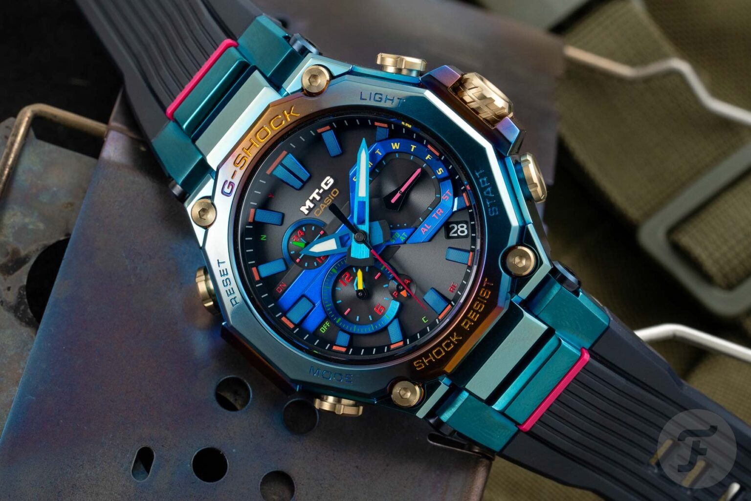 Casio G-Shock MT-G MTG-B2000PH2A "Blue Phoenix" (2021)
