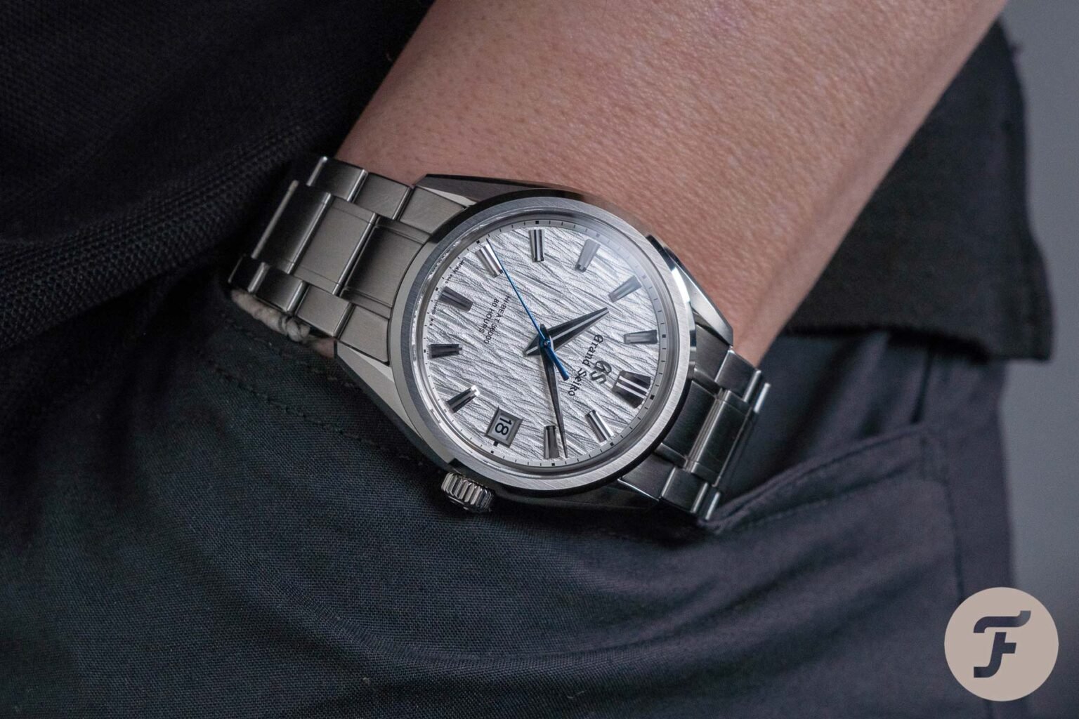 【F】 Grand Seiko White Birch SLGA009 Vs. SLGH005