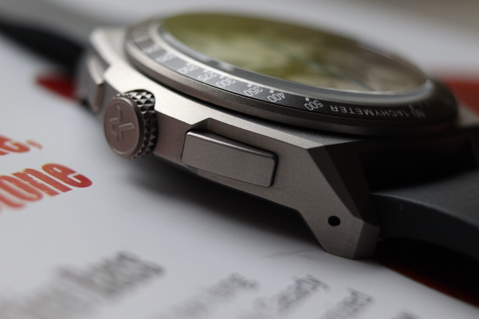Hands-On With The New RZE Valour Titanium Chronograph (2021)