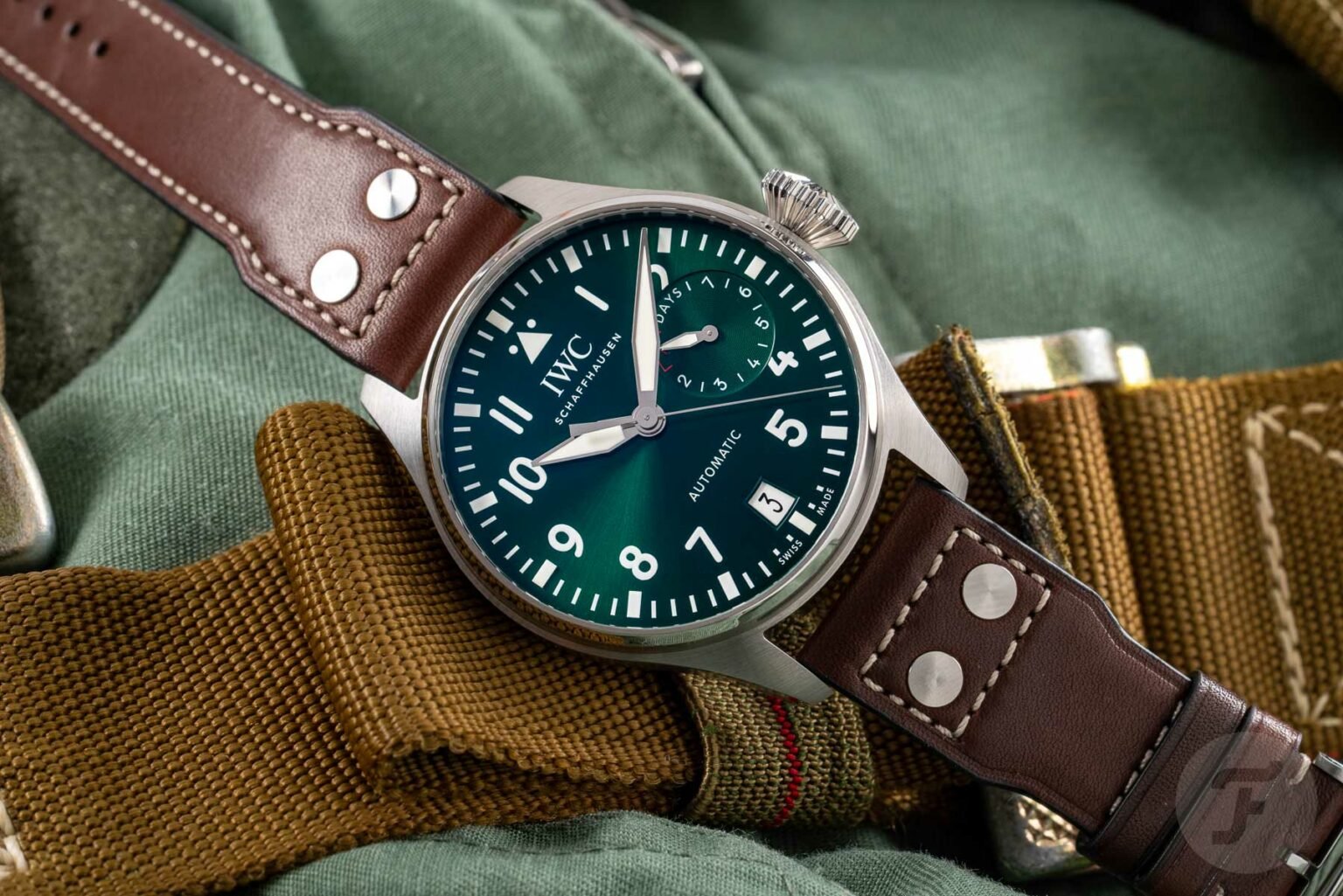 The IWC Big Pilot’s Watch IW501015 "Grasshopper" Green (2021)