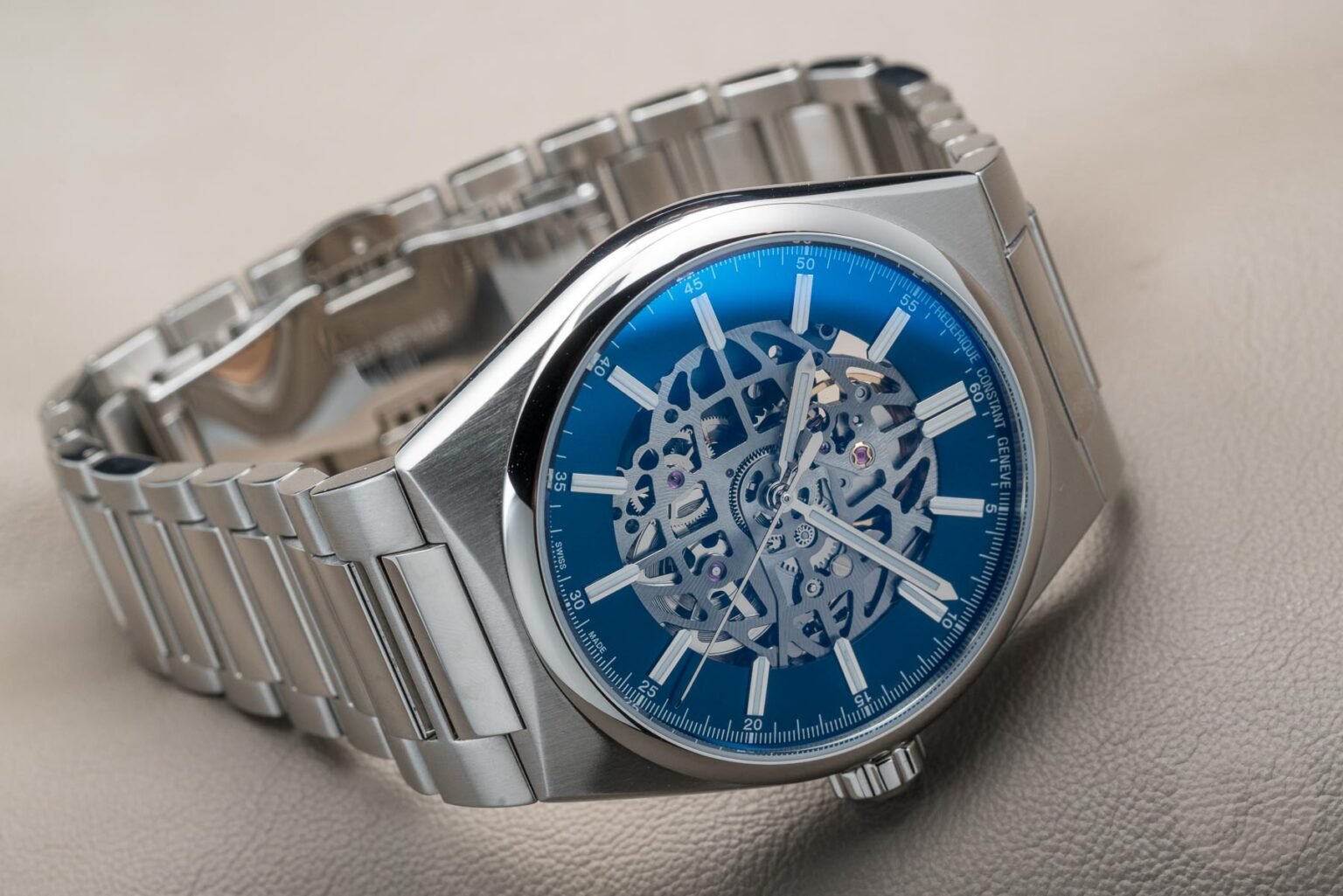 Hands-On: Frederique Constant Highlife Automatic Skeleton (2021)