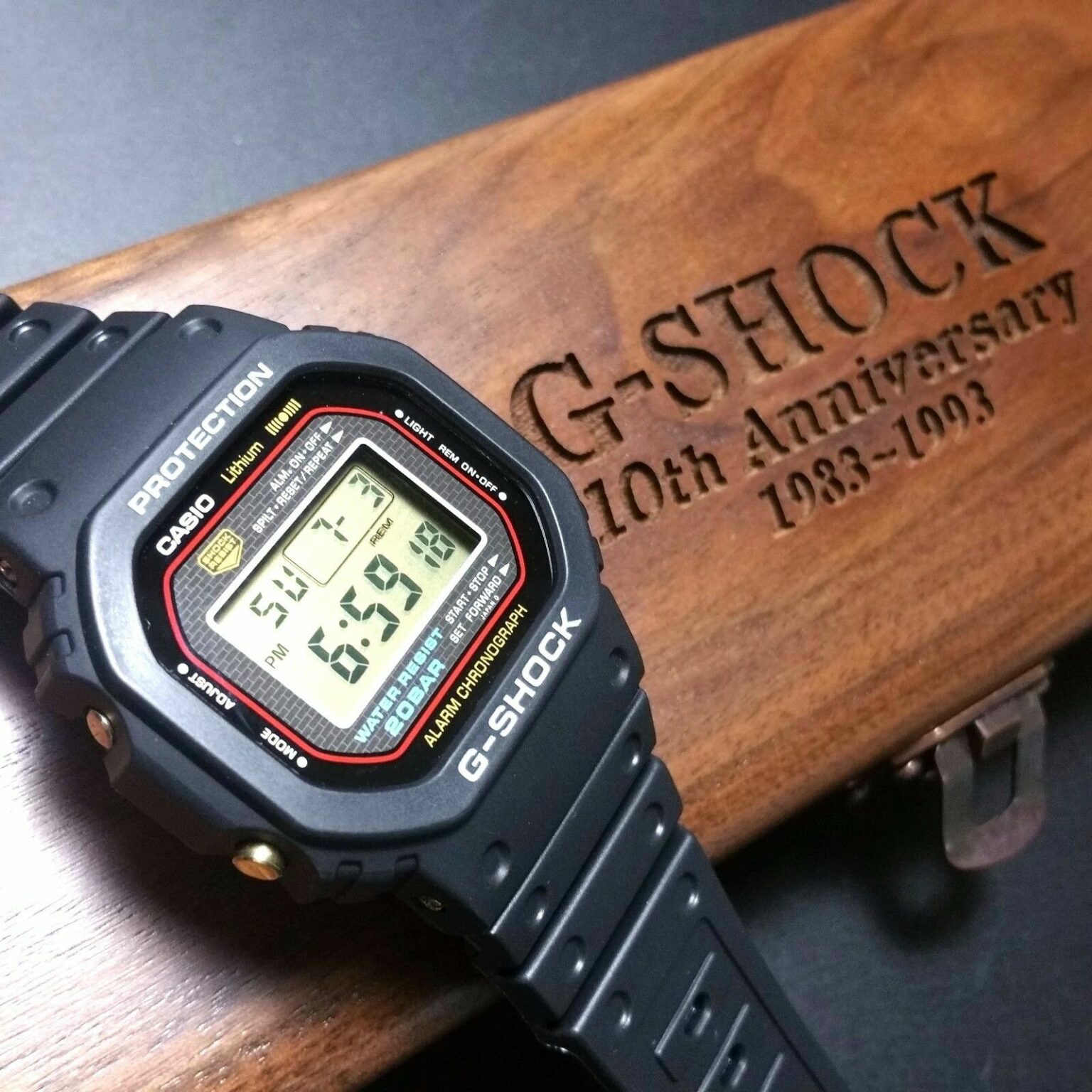 Buying Guide: The Best G-Shock Watches From The 1990s (2021)