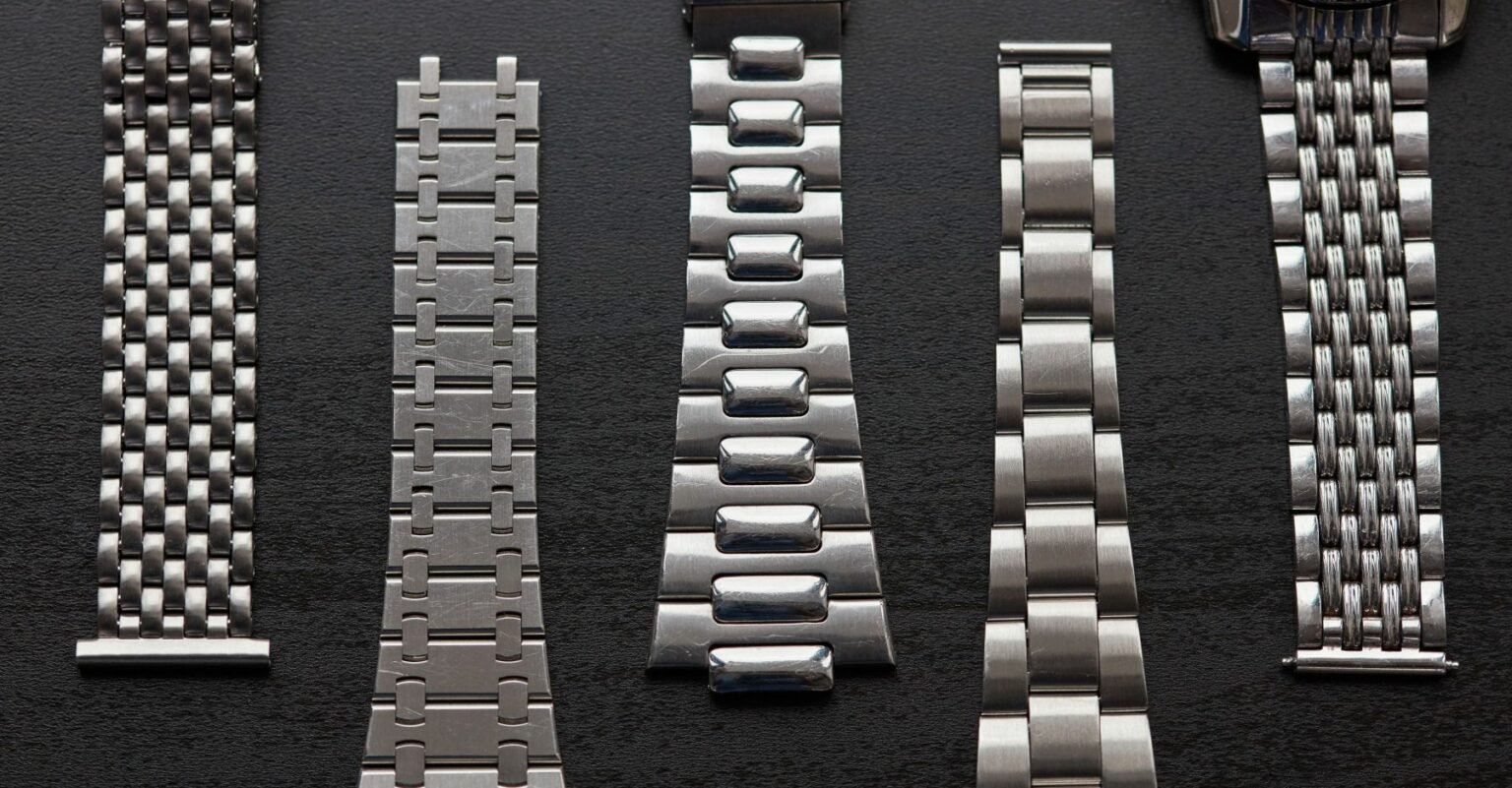 【F】The Top 15 Best Watch Bracelets — Rolex, Omega, Cartier, & More