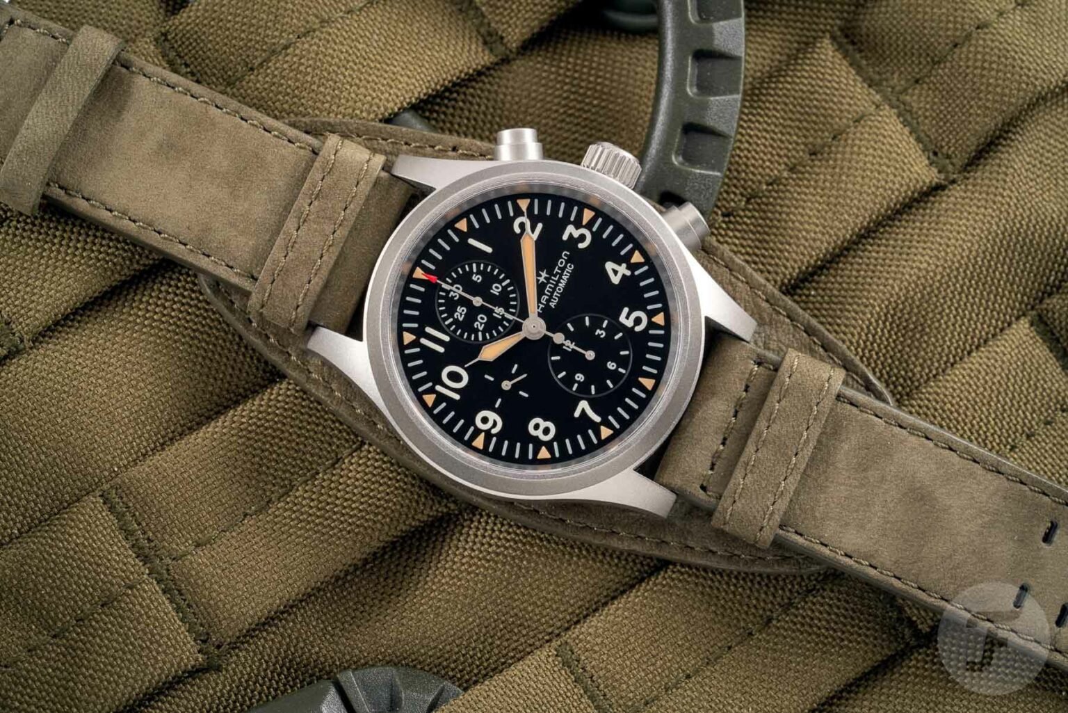 【F】Hands-On: The Hamilton Khaki Field Automatic Chronograph