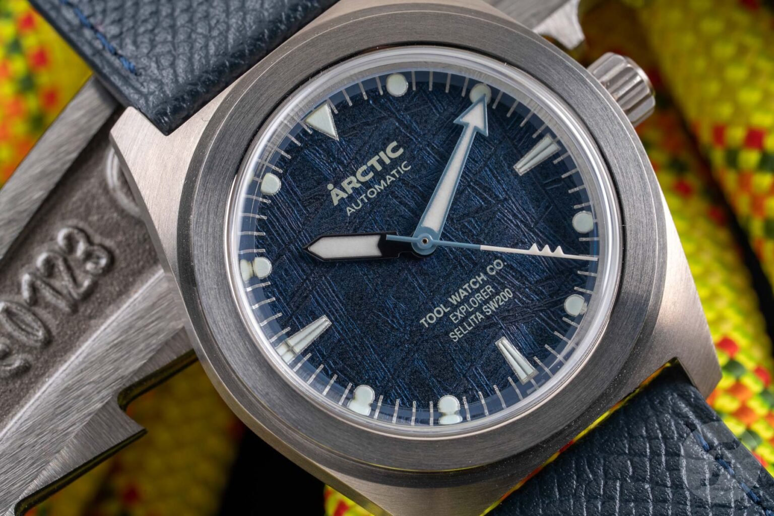 【F】 Hands-On: The Tool Watch Co. Arctic Titanium Explorer's Watch