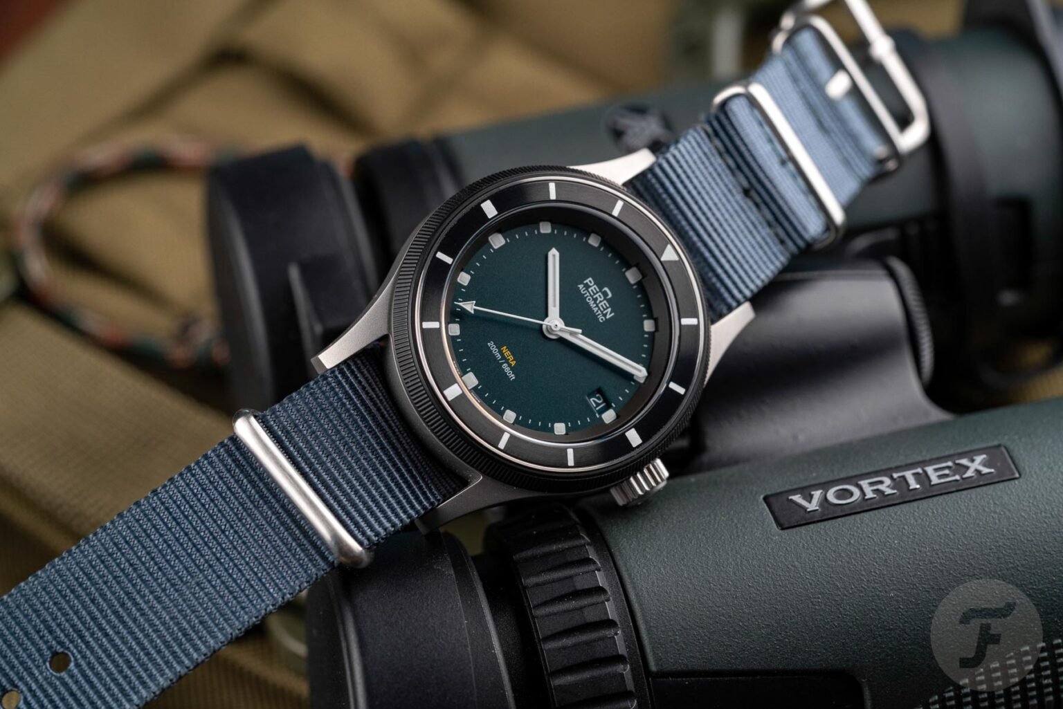 【F】 Hands-On: The Peren Nera Rogue Dive Watch