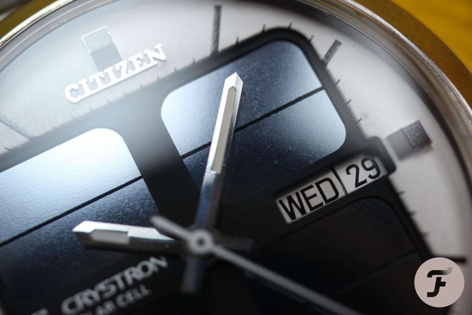 【F】 #TBT Citizen Crystron Solar Cell — Another World's First