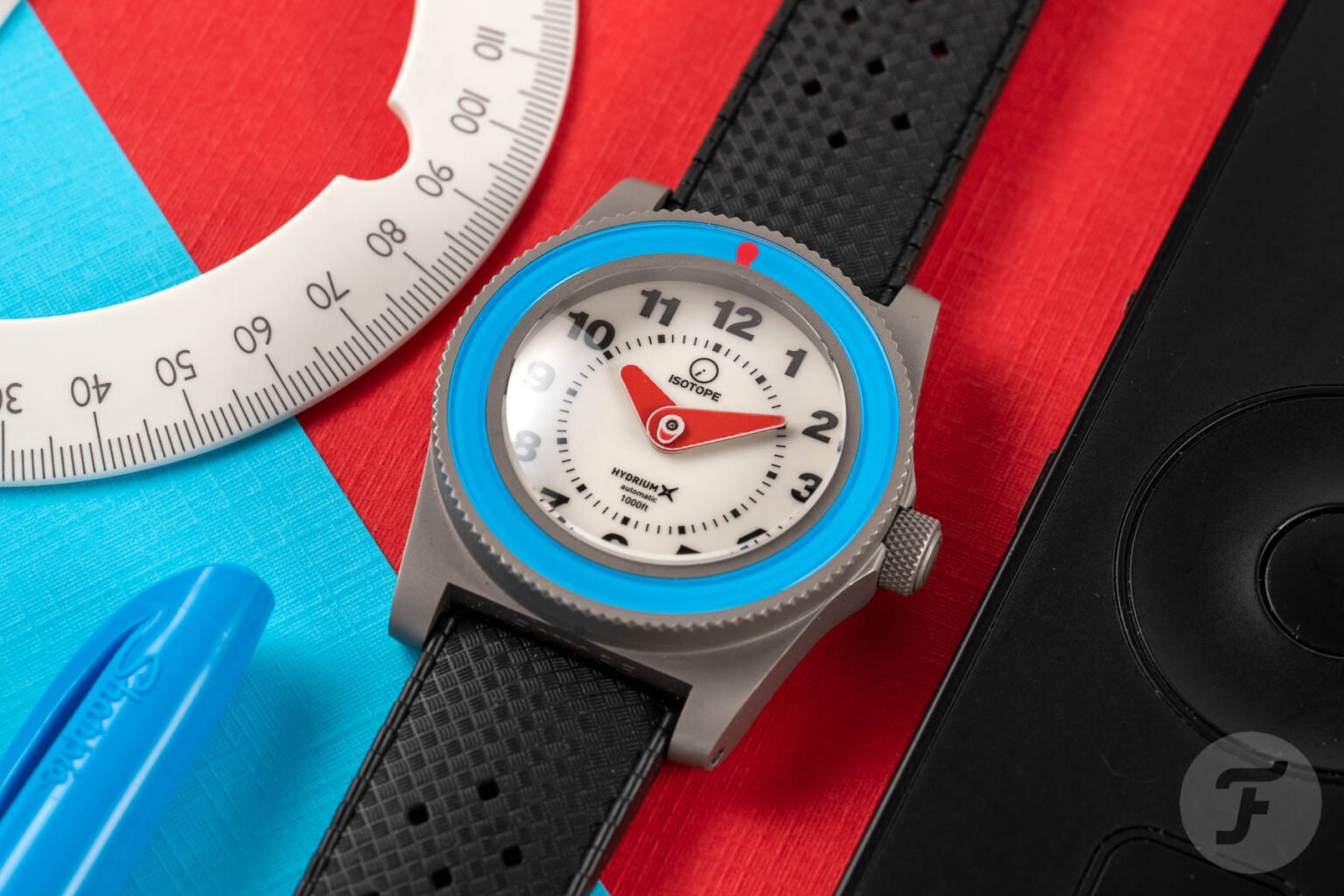 【F】 Isotope Hydrium — Hands-On With Two Distinct Versions