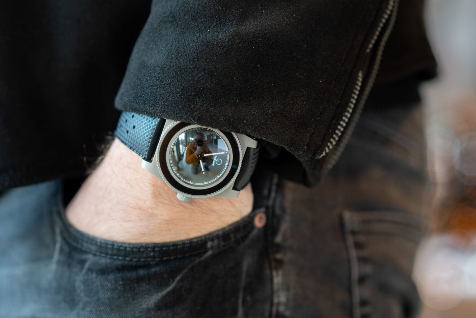 【F】 Isotope Hydrium — Hands-On With Two Distinct Versions