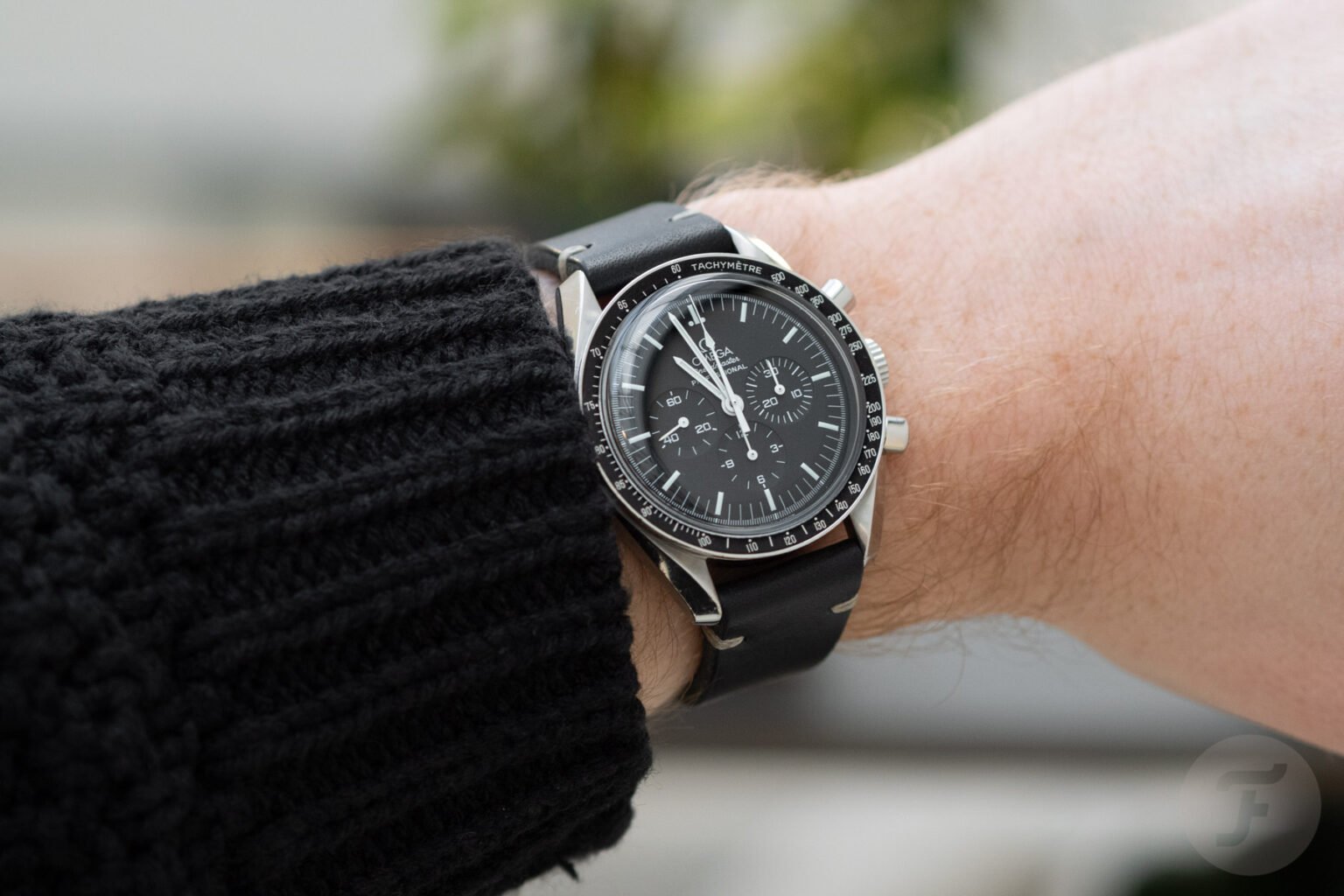 【F】Strap Check: A Perfect Vintage Leather Strap For My Speedmaster