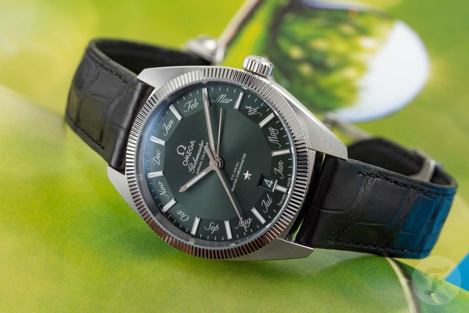 [Video] Hands-On With Omega's Globemaster Annual Calendar In Green