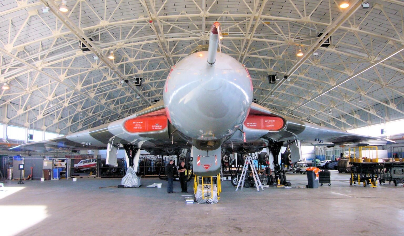 【F】 Breitling Chronomat — The Watch Of Wing Commander Roly Falk