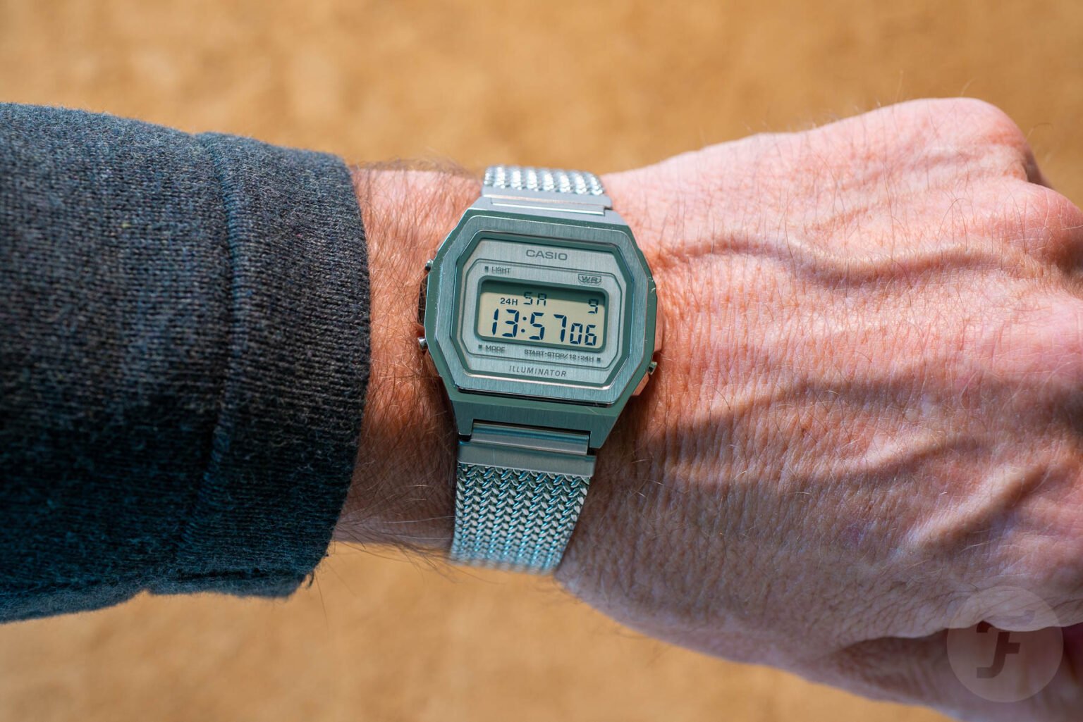 【F】 Hands-On: Casio Vintage A1000 MA-7EF And A1000 MGA-5EF