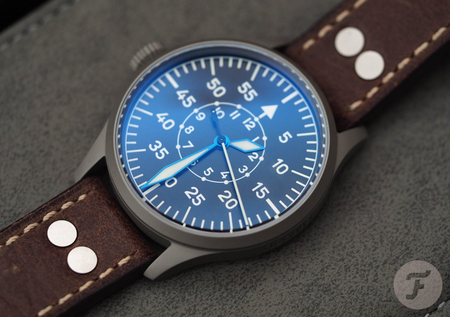 【F】 Laco Flieger Pro Configurator: You Decide! (2022)