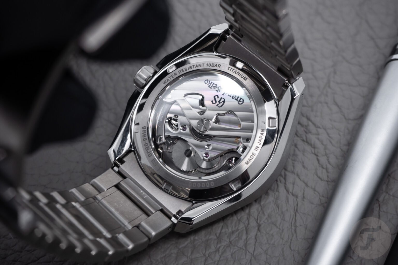 【F】 Falling For Grand Seiko's Evolution 9 GMT SBGE285 “Mist Flake”