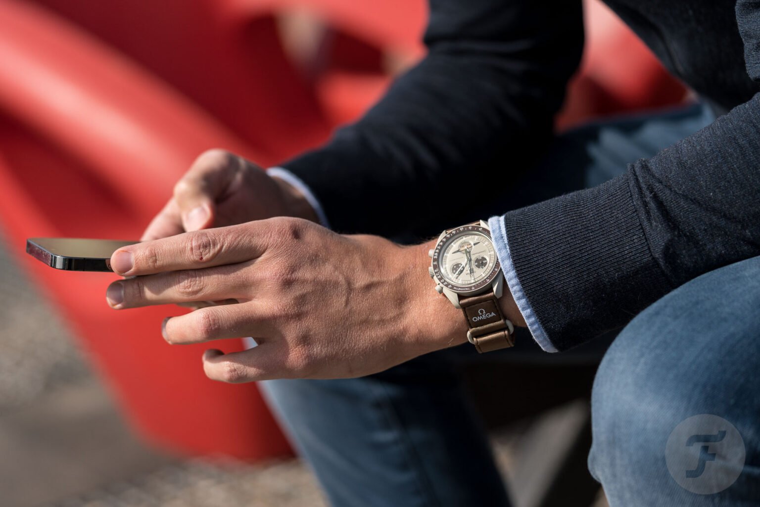 【F】 The Omega × Swatch Speedmaster MoonSwatch: Mission to Saturn