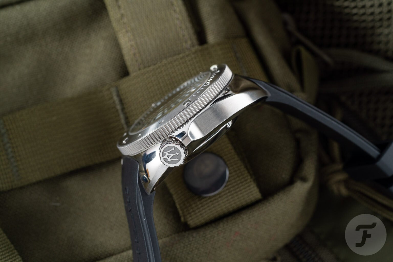 【F】Crafter Blue Introduces A Green-Dialed Hyperion Ocean Dive Watch