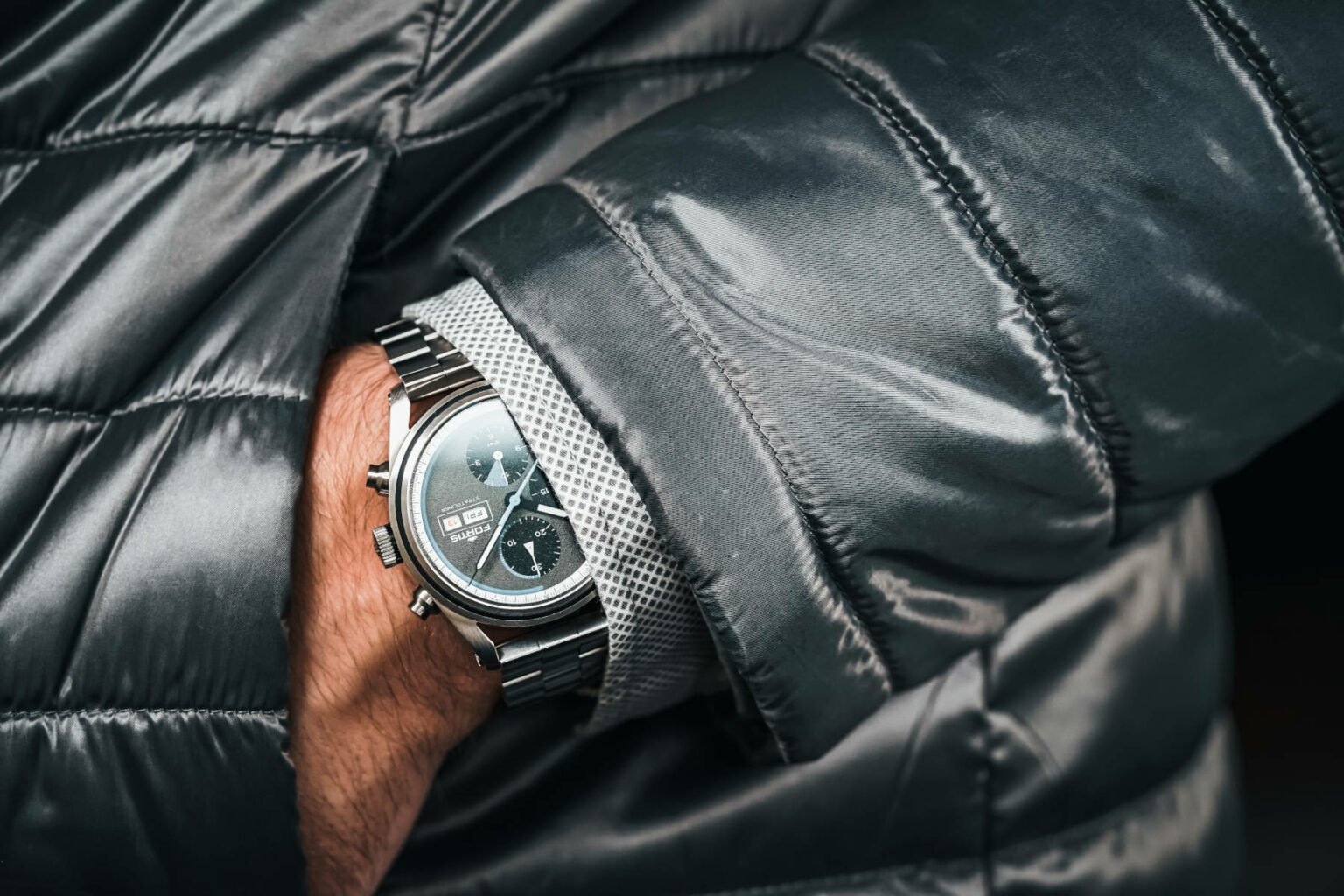 【F】 The New Fortis Stratoliner: The First Watch Pre-Tested in Space?