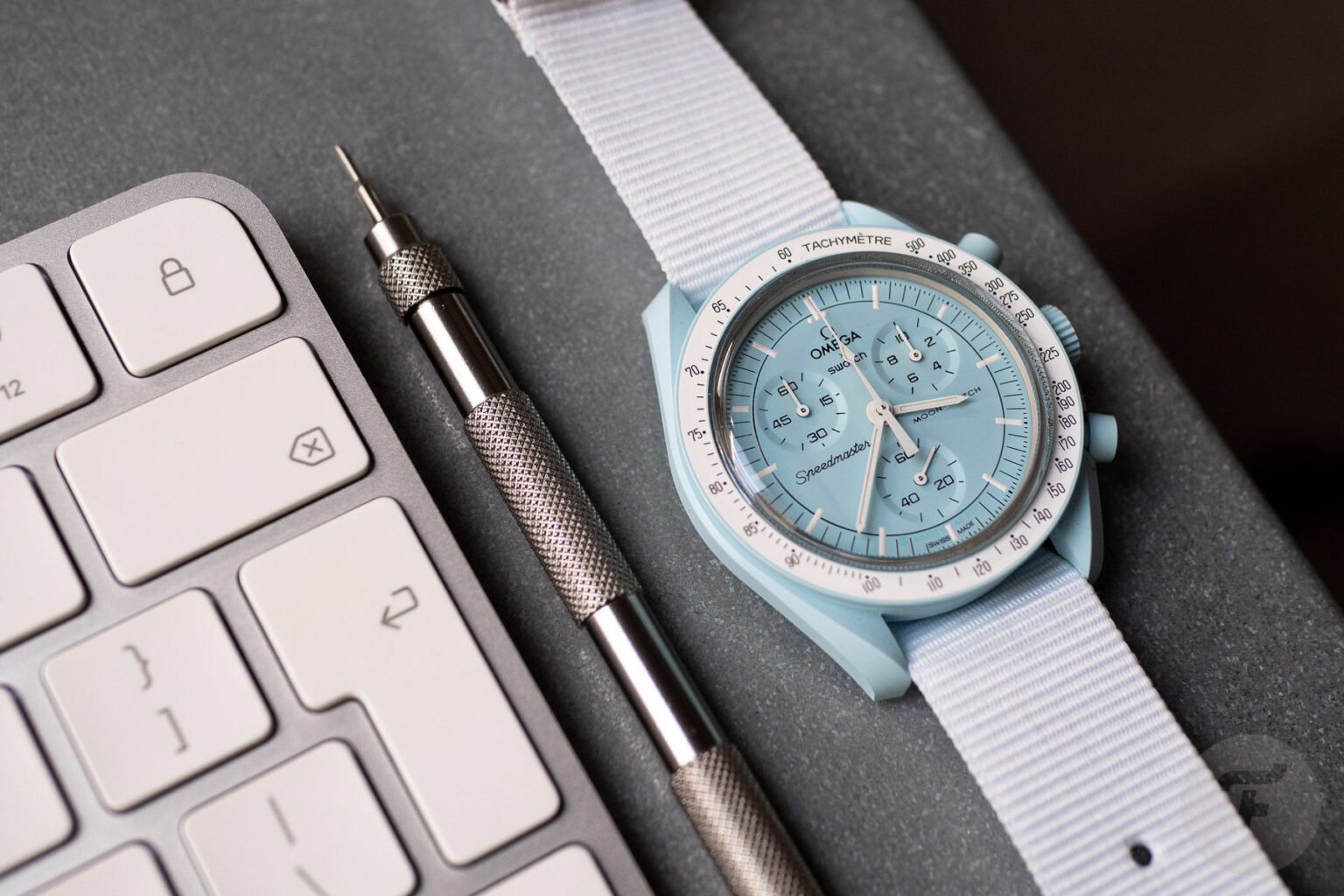 【F】 Looking At Alternative Strap Options For The MoonSwatch