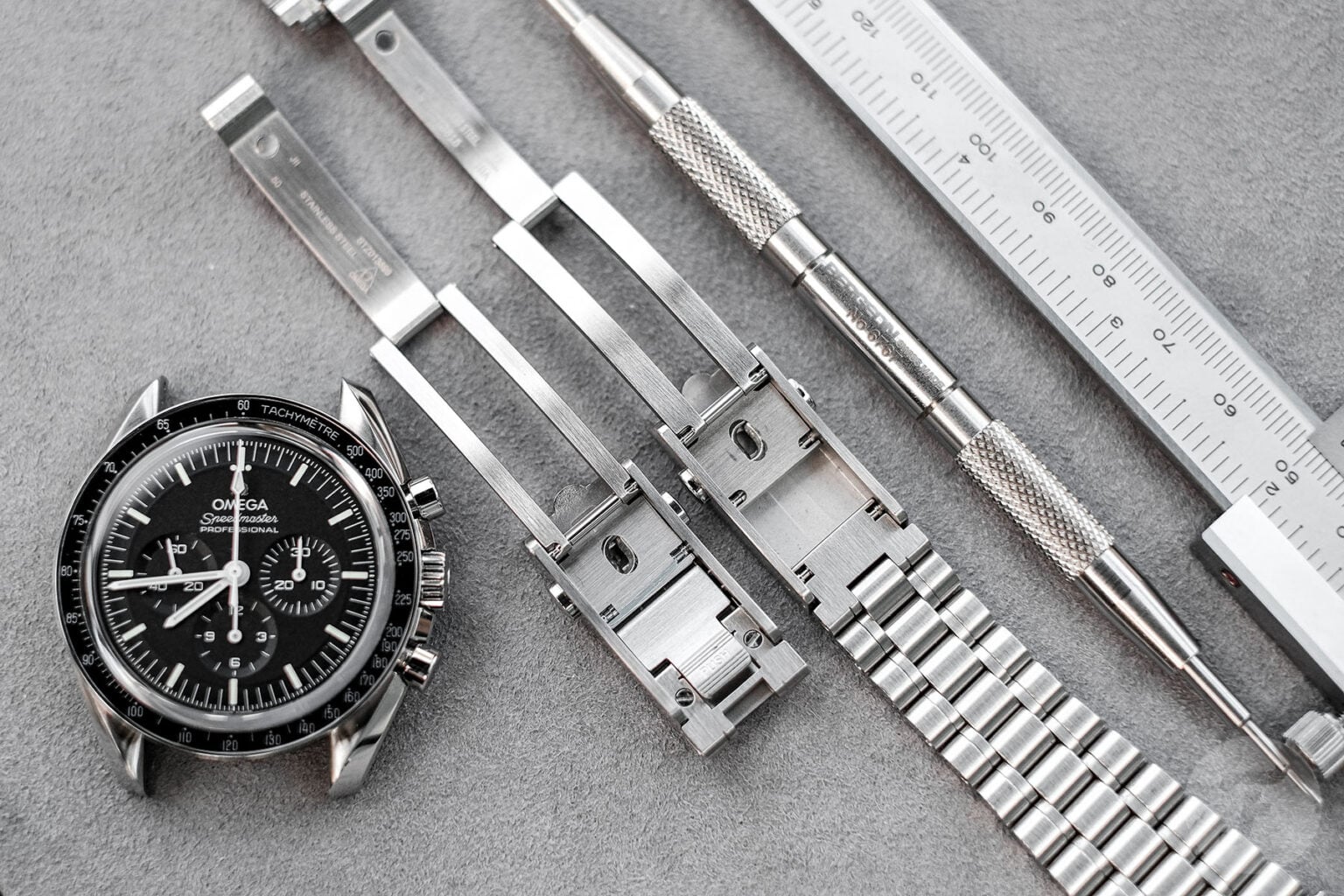 Review: Omega Speedmaster Professional 310.30.42.50.01.001