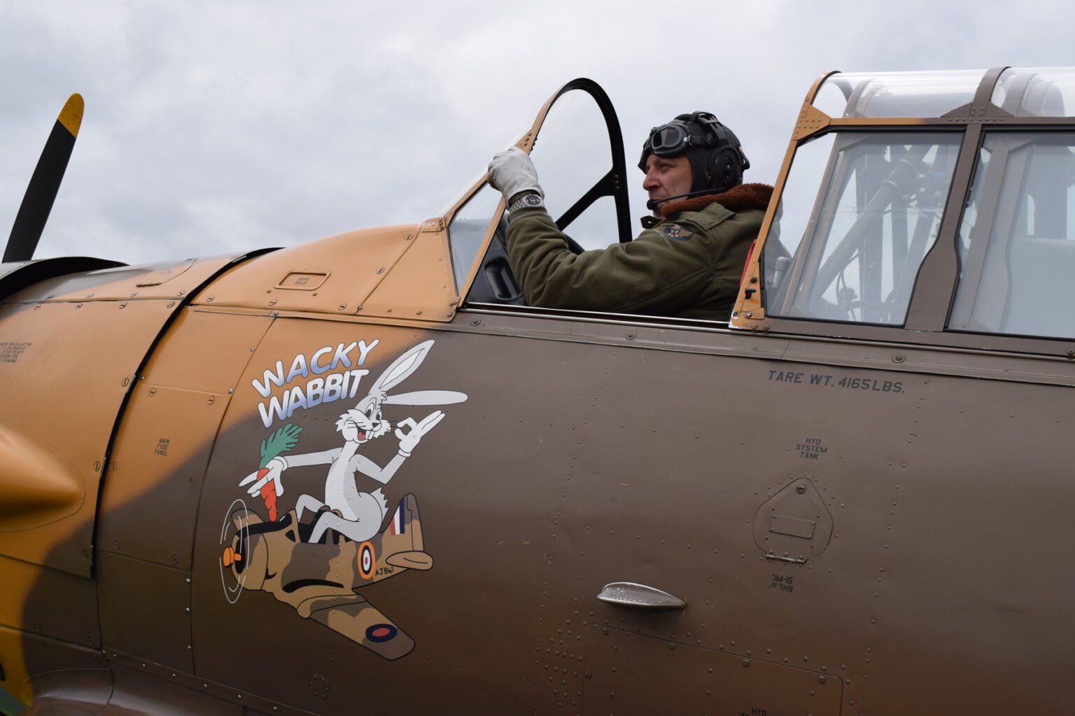 【F】 Discussing Watches And Flying With A Modern Warbird Pilot