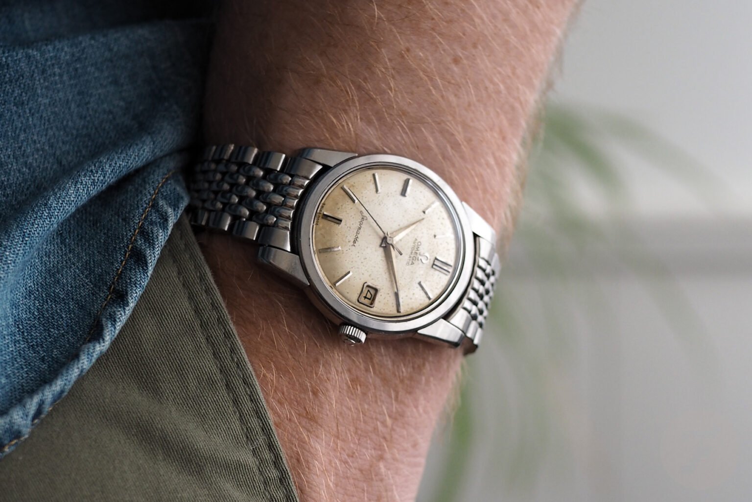 【F】 Dress-Watch Season Is Here — Cartier, Omega, And Baltic