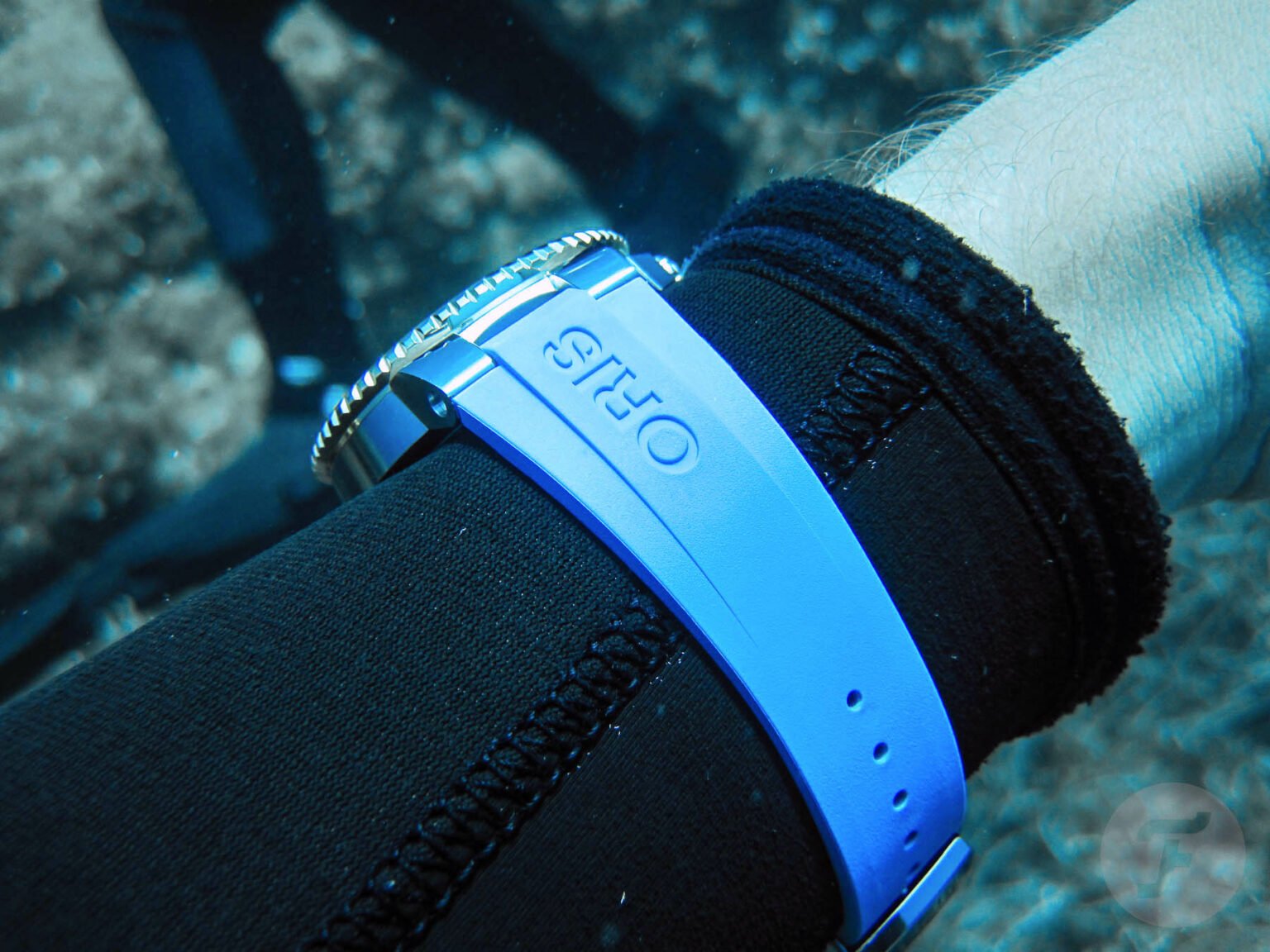 【F】 The Best Watch Straps For Summer